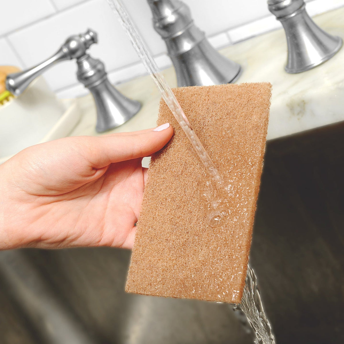 Walnut Scour Pads 8 Pack | Full Circle | Unpacked Living